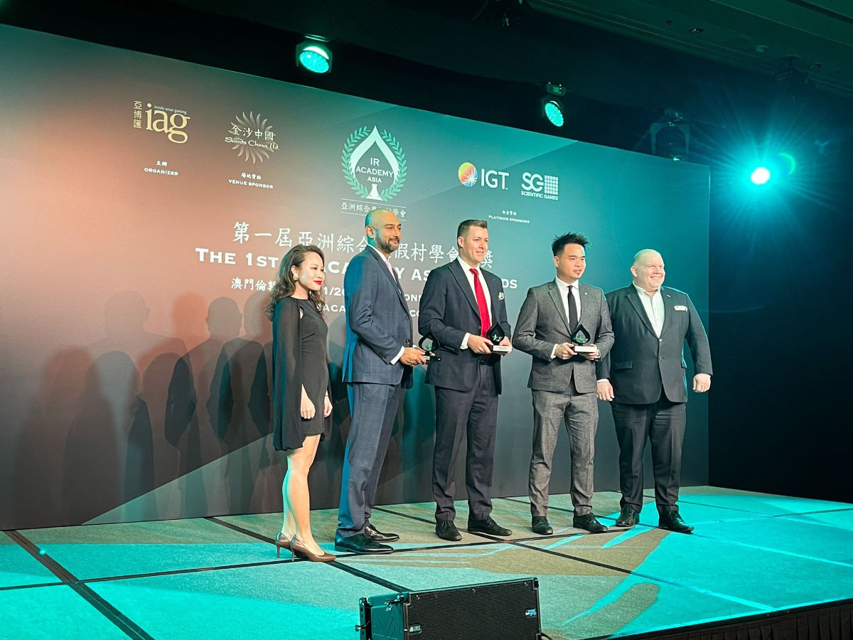 IR AWARDS > 2021 – IAG Academy